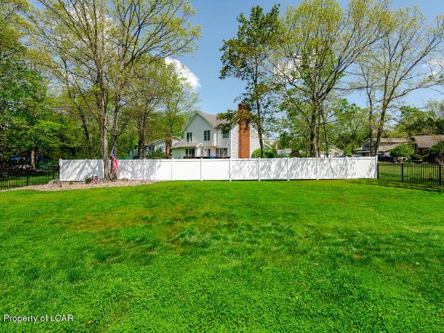 6 Old Orchard Lane