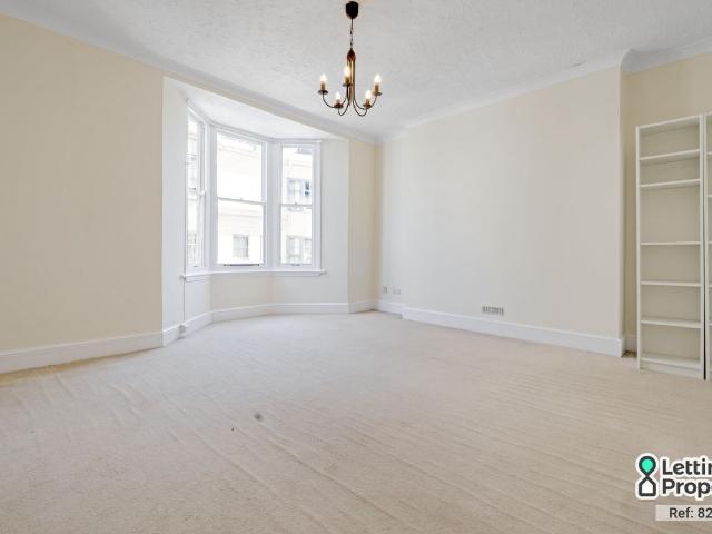 6 Atlingworth Street, Brighton BN2, 1 bed flat to rent, £1,300 pcm | PrimeLocation