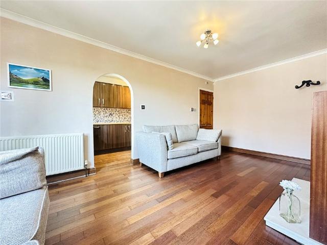 6, Adwick Place, Leeds, West Yorkshire, LS4 2RA