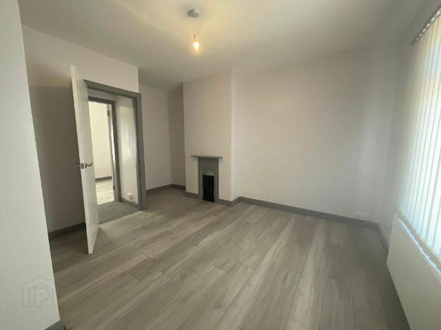 6 Ainsworth Drive, Belfast, BT13 3EJ