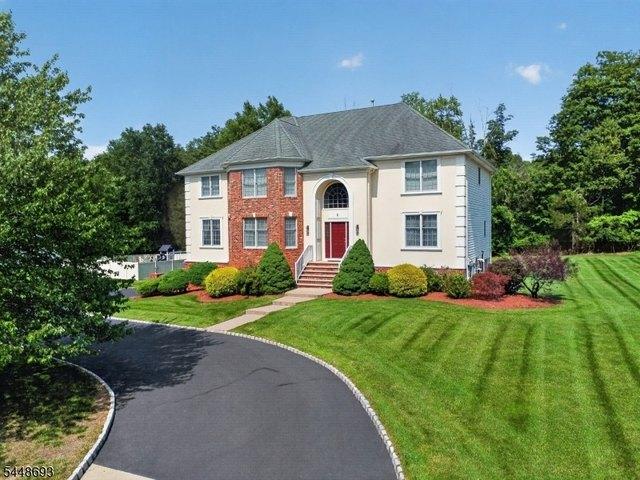 6 Alana Ct, Warren Twp, NJ 07059