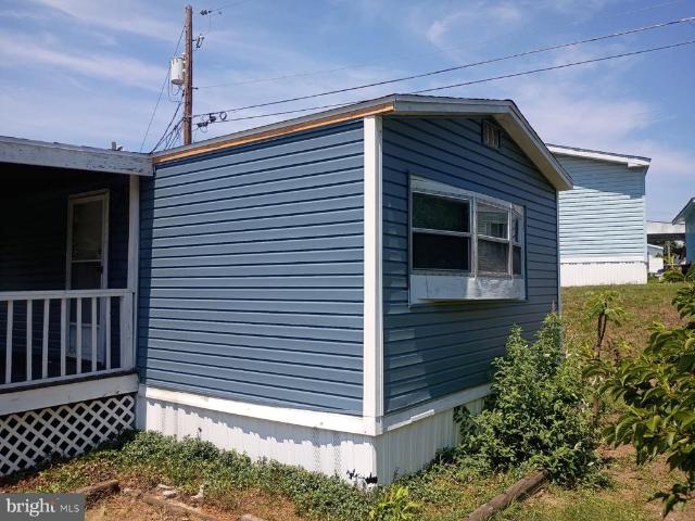 6 Alexander Avenue