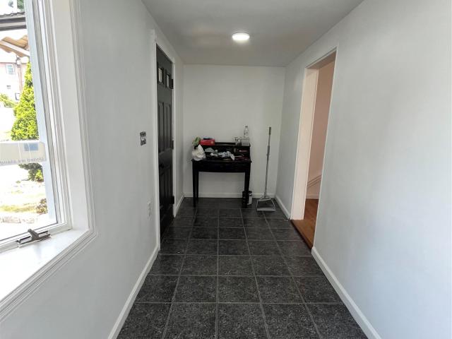 6 Alexander Place