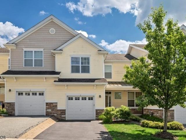 6 Alexanders Rd, Allamuchy Township, NJ 07840