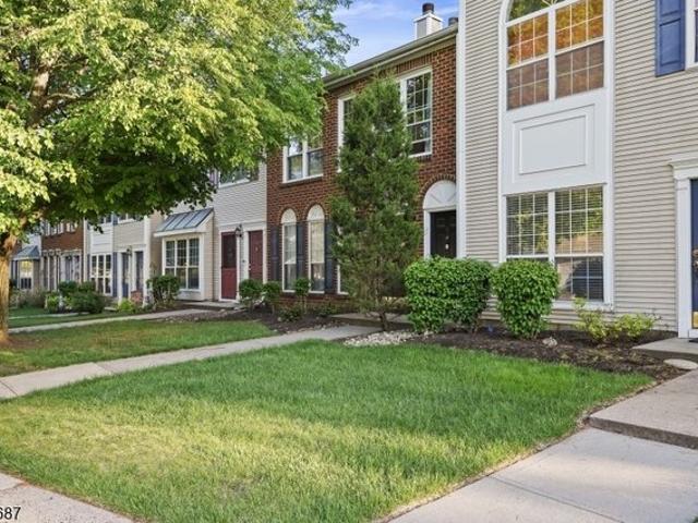 6 Amethyst Way, Franklin Twp, NJ 08823