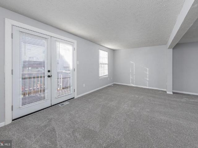 6 Andrew Court