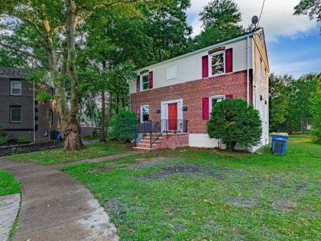 6 Armstrong St, Unit 2, South Bound Brook, NJ 08880 | MLS #4016 | Compass