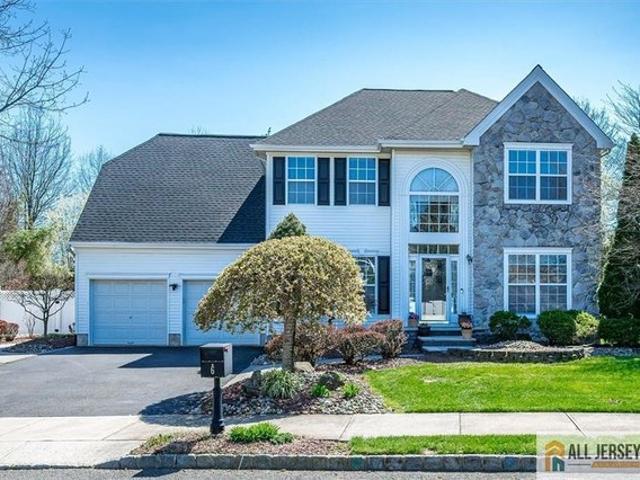 6 Aster Way, South Brunswick, NJ 08810