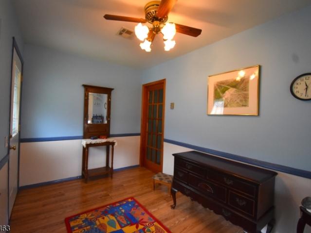 6 B Ardmore St # 6B