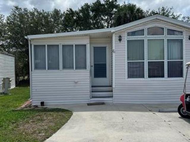 6 Bass Ln #6, Naples, FL 34114