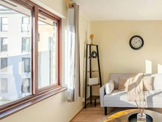 6 Barnfield Place, Millwall, London, E14 9YA, United Kingdom | Room for rent #160128805 | Rentberry