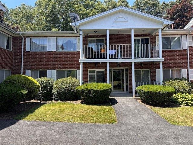 6 Bayberry Dr Apt 1, Sharon, MA 02067