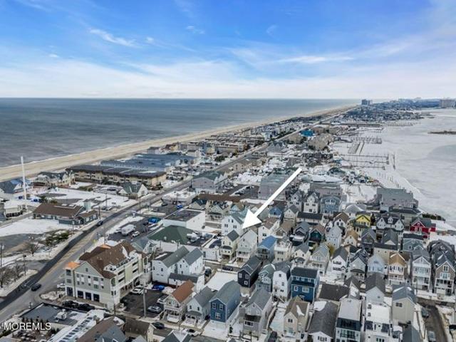 6 Beach St, Sea Bright, NJ 07760