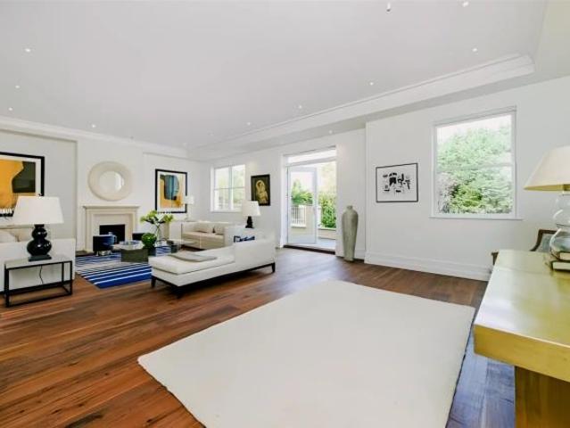 6 Bed 4 Bath, 2