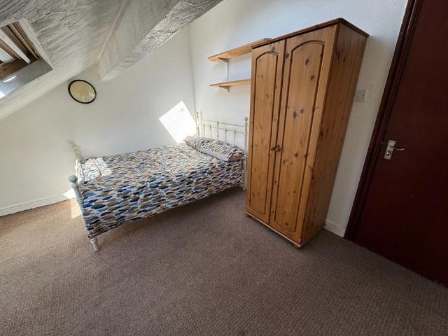 6 Bed Terraced House, Blackman Lane, LS2