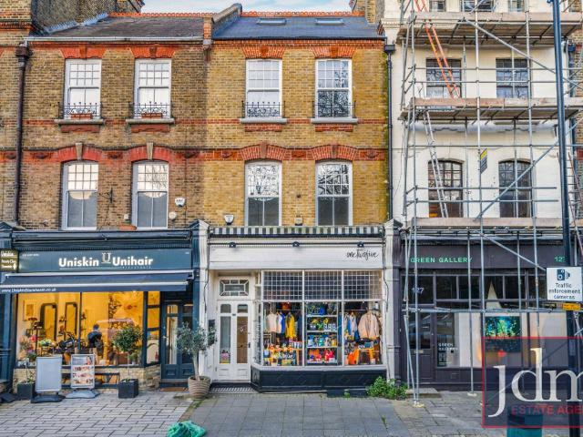 6 bed Upper Floor Maisonette to Let for rent in London