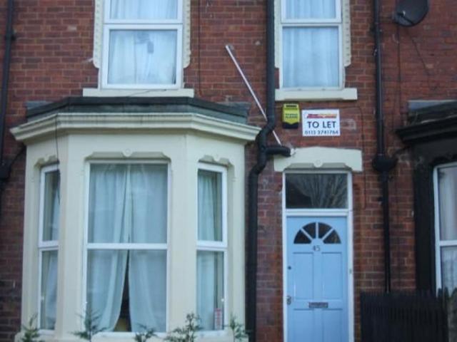 6 Bed Delph Mount, Woodhouse, Leeds