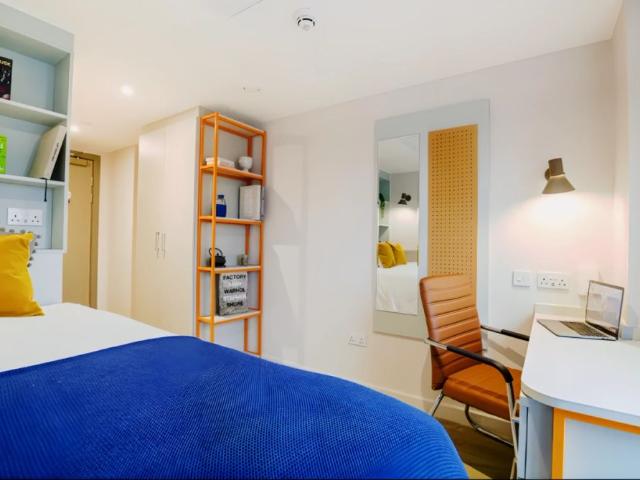 6 Bed Ensuite