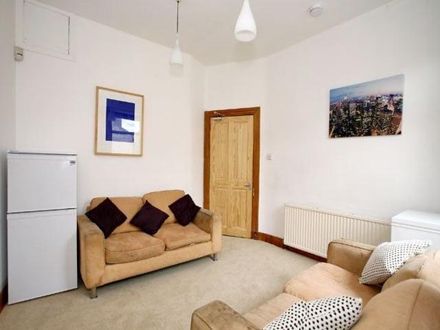6 Bed Flat, Broomhill Road, AB10