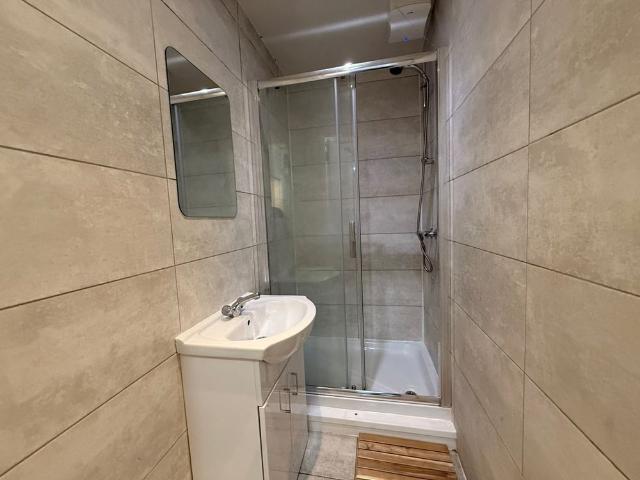 6 Bed Flat, Wilton Street Hmo, G20