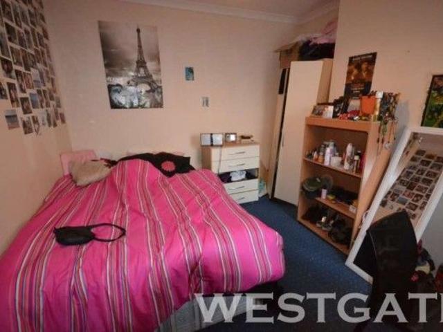 6 Bed Hatherley Road, Uni Area