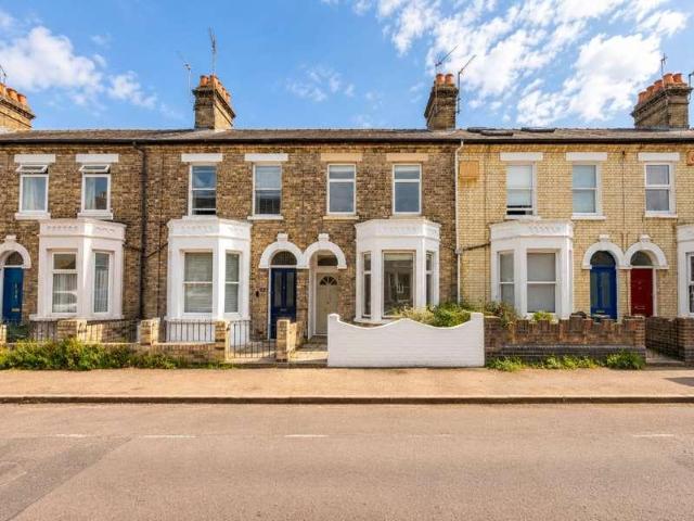6 bed house to rent
