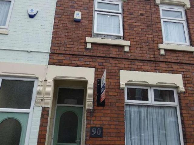6 bed house to rent