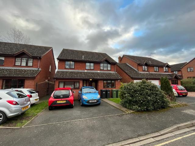 6 Bed House at Turnpike Close, WR26AB, United Kingdom