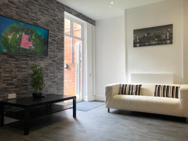 6 Bed House at Castle Street, Worcester WR1 3AD, United Kingdom