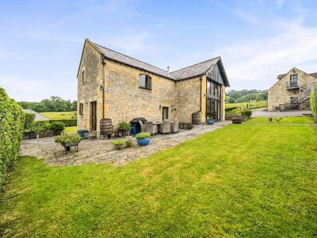 6 bed house for sale