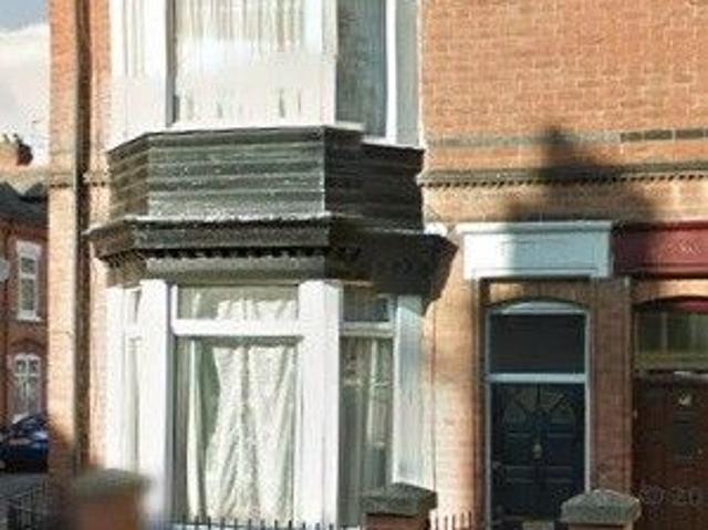 6 BED HOUSE *OFF LONDON RD* VIEWING RECOMMENDED