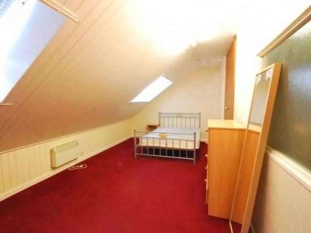 6 Bed Manor House Road, Jesmond