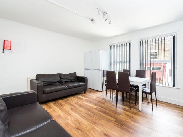 6 Bed Maisonette, Greyhound Road, W6