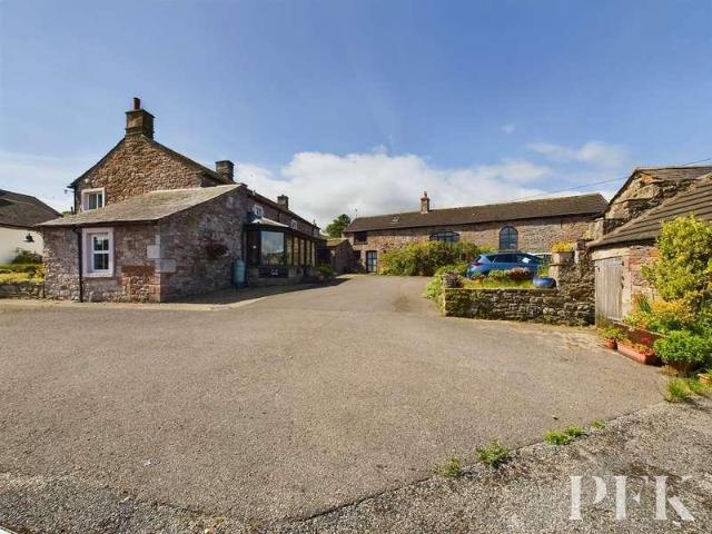 6 bed property for sale