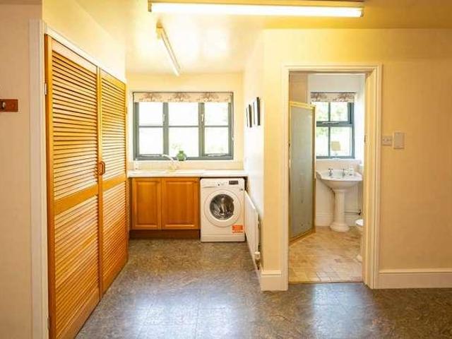 6 bed property for sale
