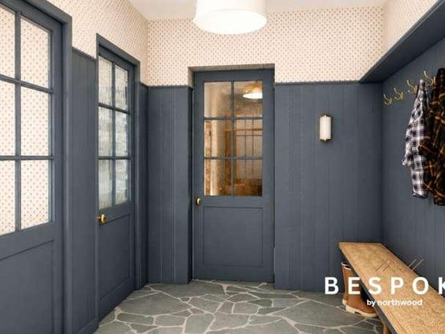 6 bed property for sale
