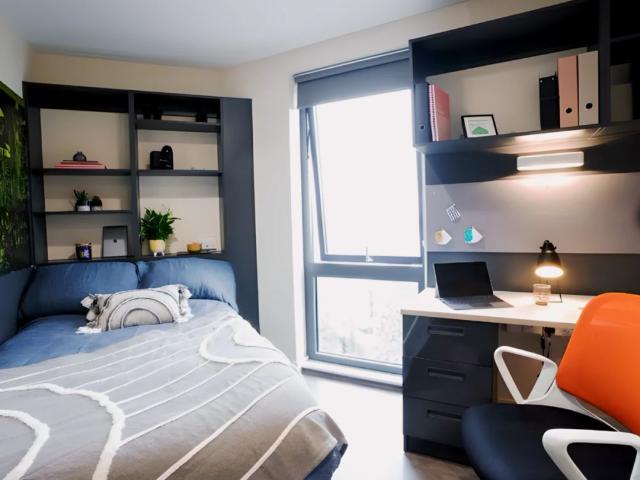 6 Bed Premium En suite