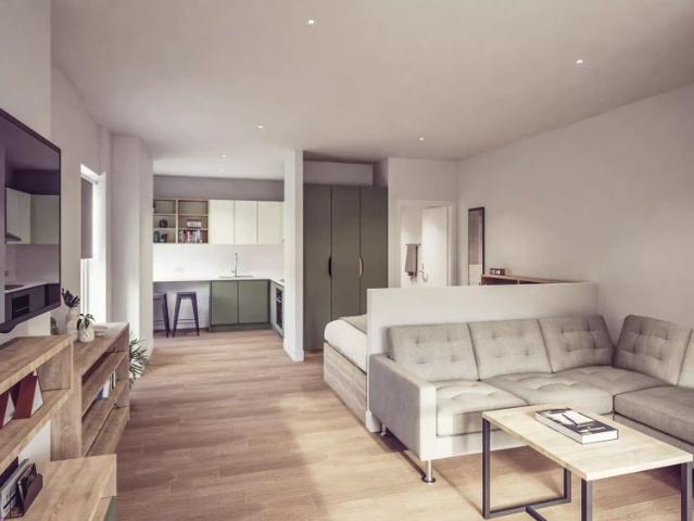 6 Bed Premium En Suite