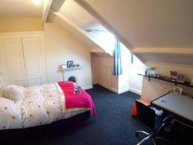 6 Bed Ridgeway Terrace, Woodhouse, Leeds