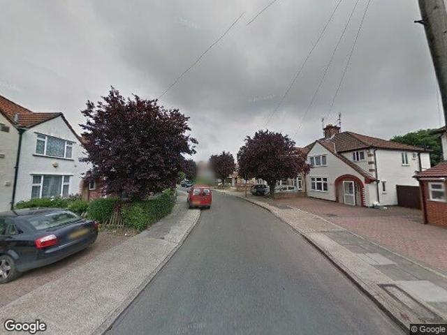 6 Bed Semi Detached House, Dorset Waye, TW5