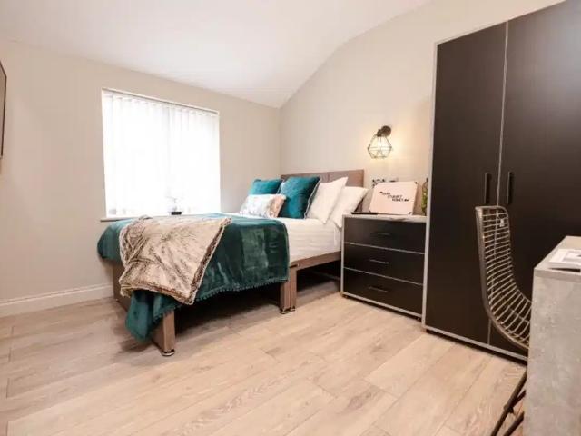 6 Bed Student Houses, Liverpool | Amber