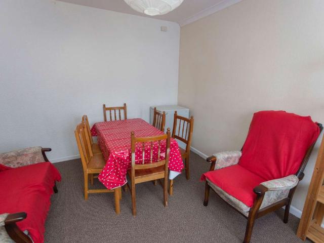 6 Bed Student Pad | Super Close to Warwick Uni Room 5