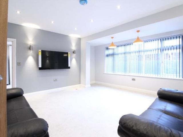 6 Bed Student Property Located in Beeston