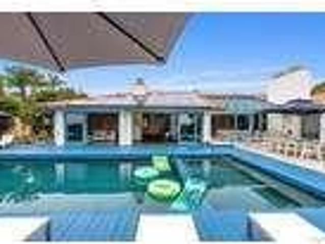 6 Bedroom 6 Bath In La Jolla CA 92037