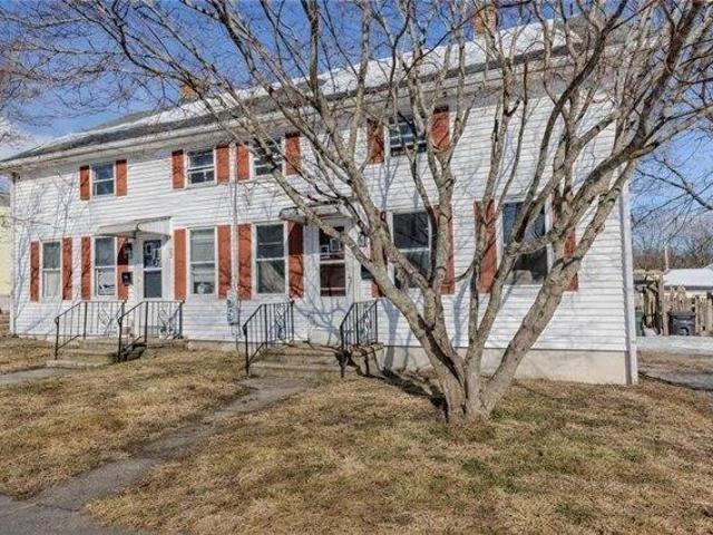 6 bedroom, Coventry RI 02816 102727872