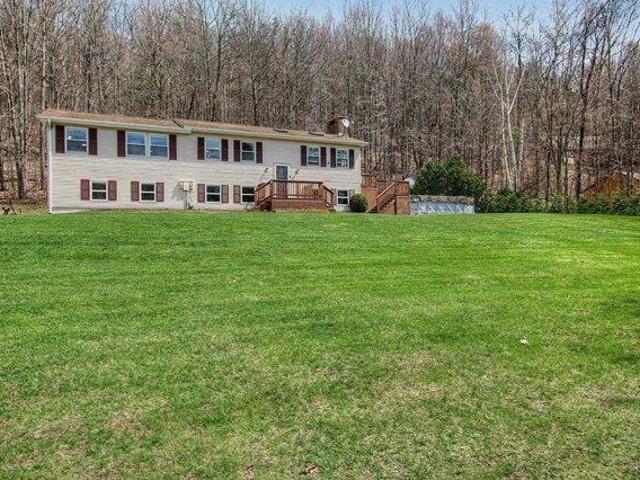6 bedroom, Colchester VT 05446 102063854