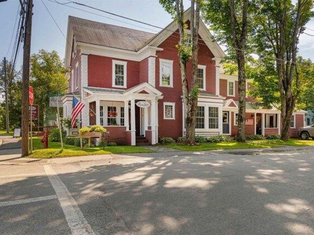 6 bedroom, Colebrook NH 03576 102591947