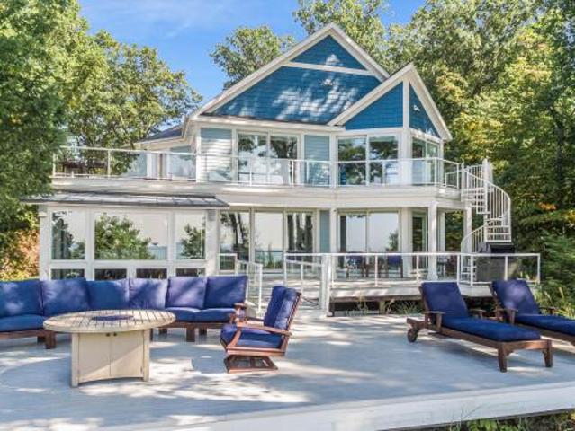 6 bedroom, Coloma MI 49038 86663627