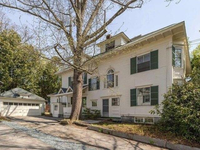 6 bedroom, Concord NH 03301 102254571