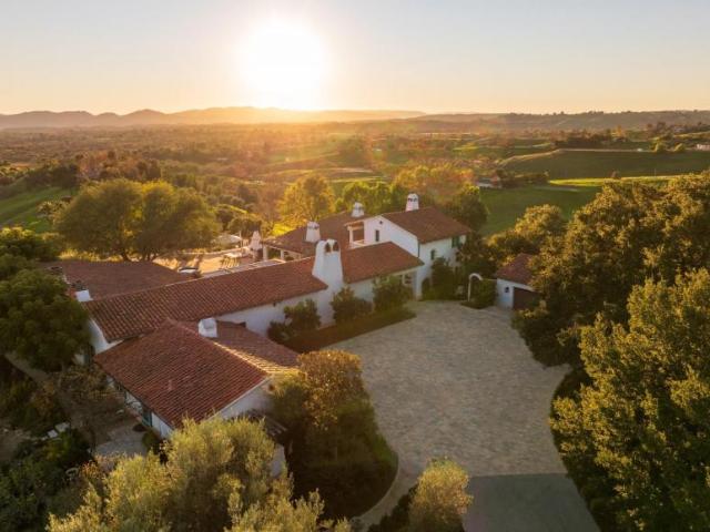 6 bedroom, CA CA LS100251460